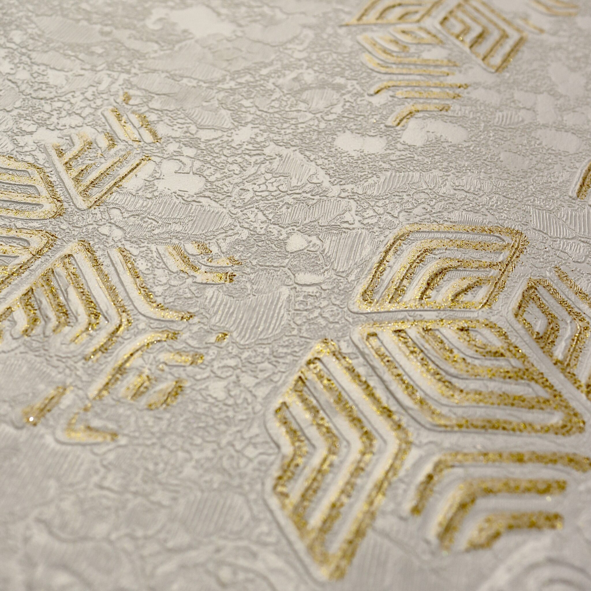 White & Gold Embossed Vinyl Wallpaper – WOD