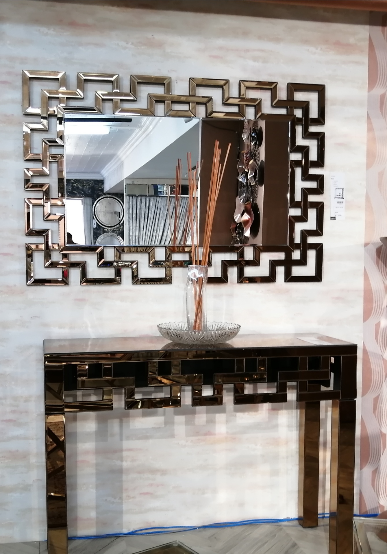 Servers Emily – WOD